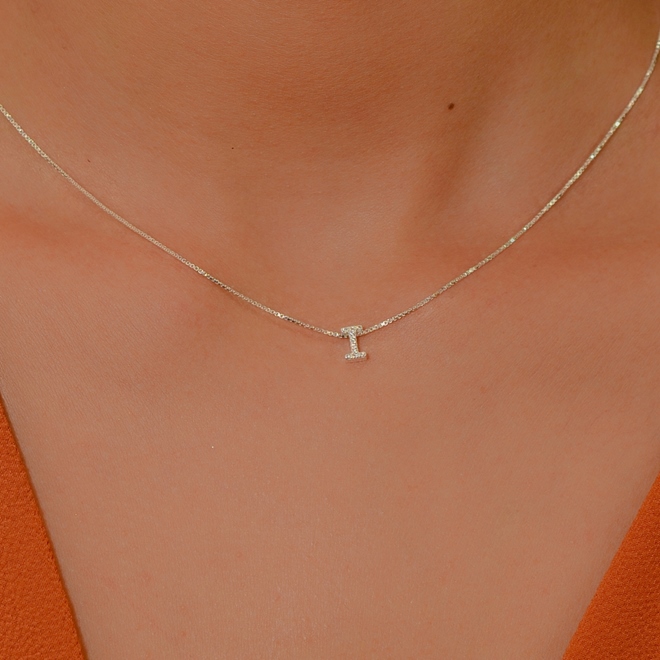 Colar Letra Cravejada Prata - Colar Pingente de Letra Cravejada com ...